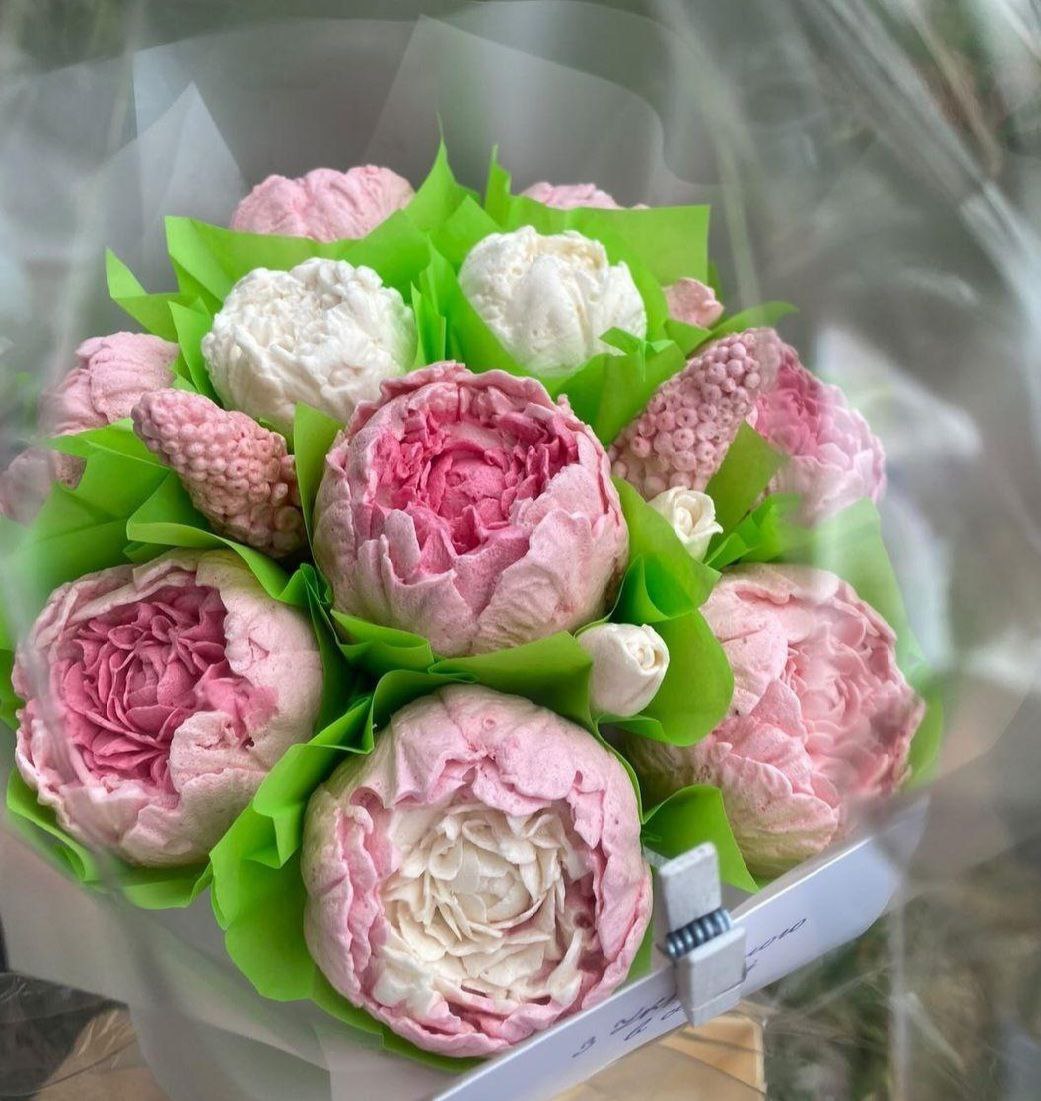 Зефірні букети та кошики Piolli: ідеальний подарунок